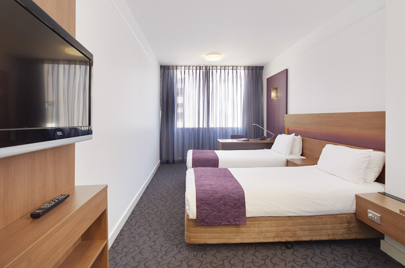 Rooms and SuitesAccommodation in Perth - Perth Ambassador Hotel ...